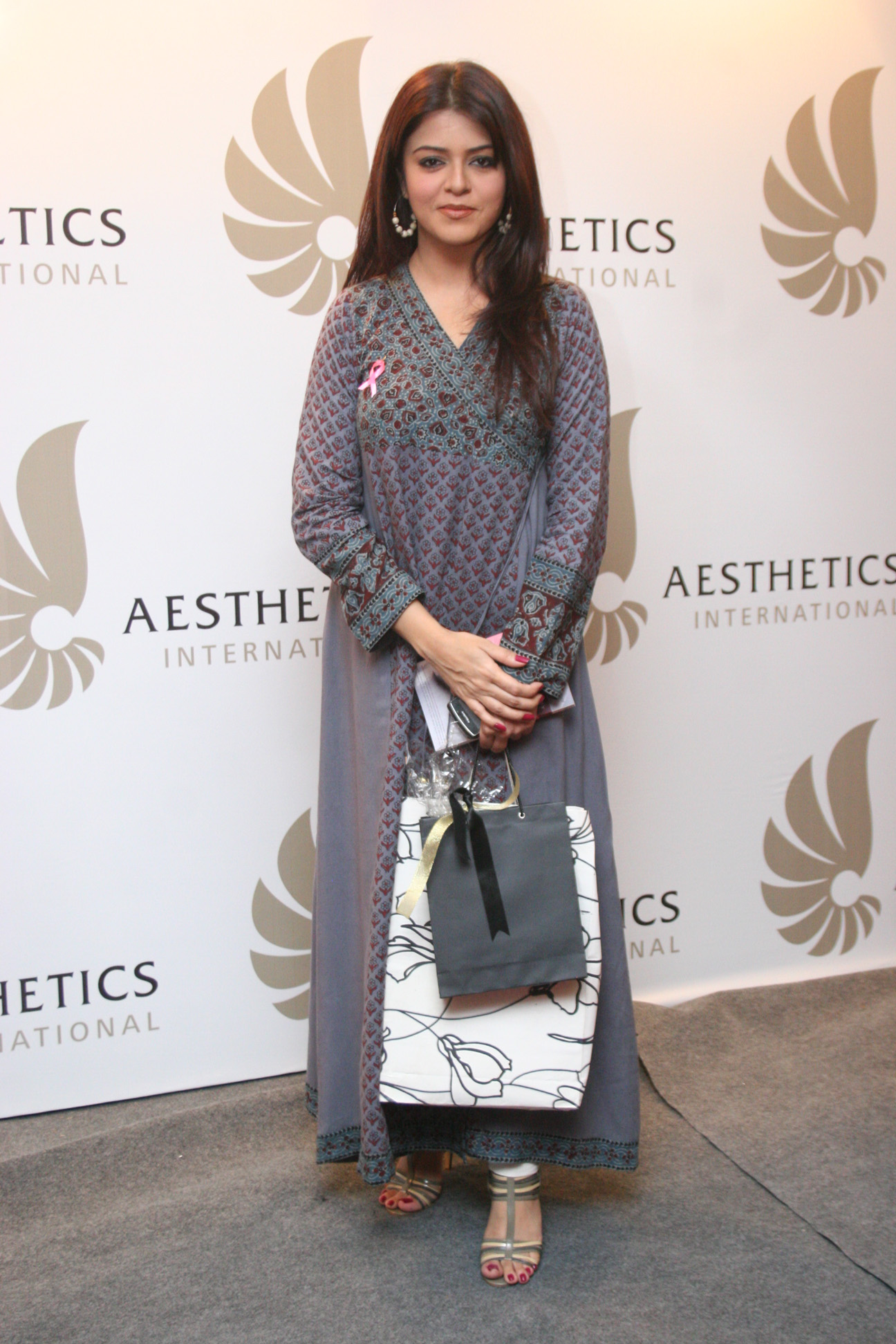 Maria Wasti - Rewaj | Women Lifestyle